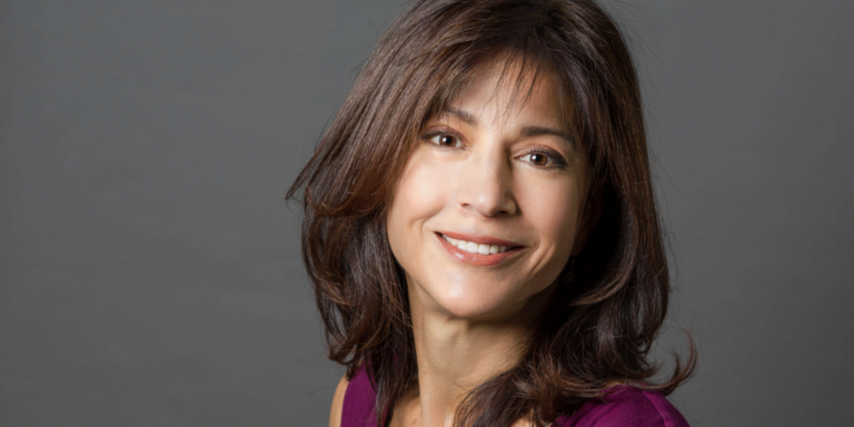 Elizabeth Borelli of Tonic & Bloom Wants You to Rise and Chai | OEN